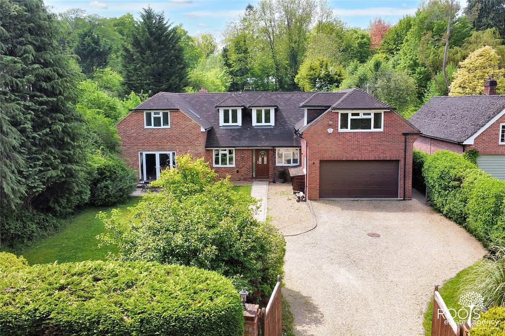 New Road Hill, Reading RG7 5 bed detached house - £1,199,500