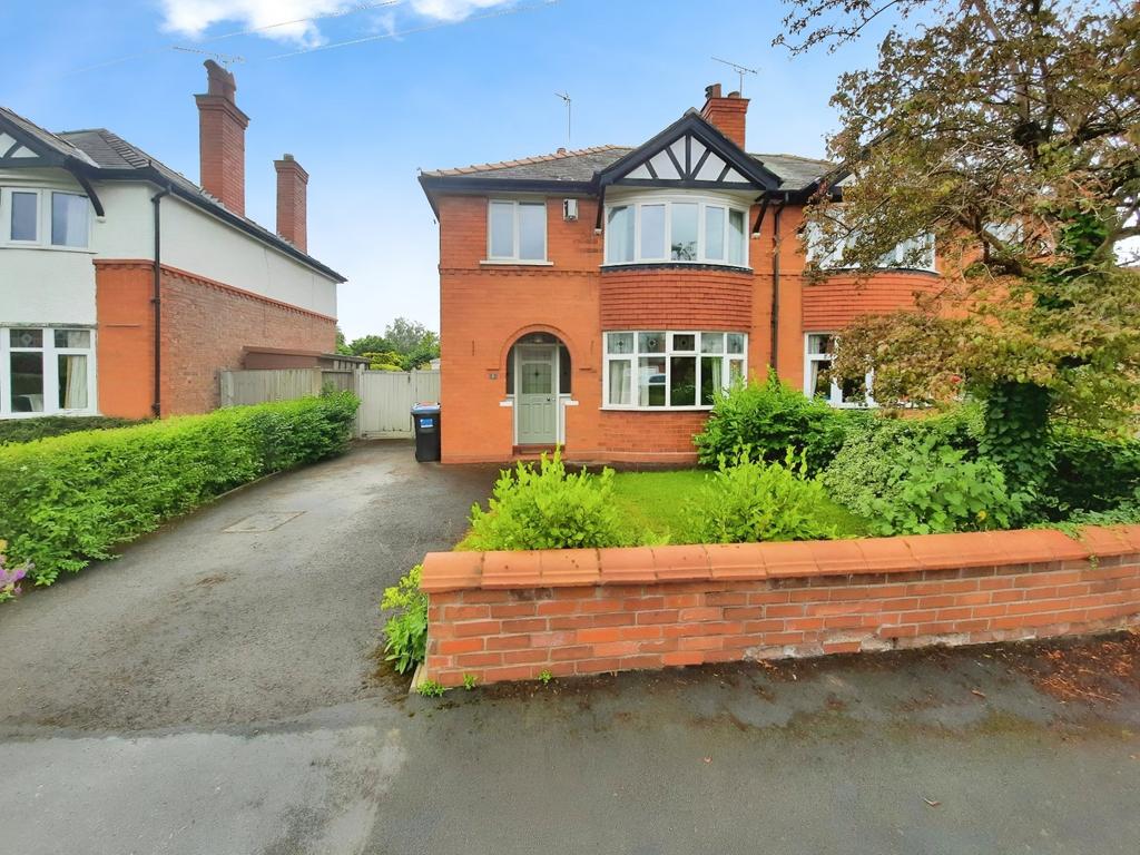 Alun Crescent, Curzon Park, Chester, CH4 3 bed semi-detached house to ...