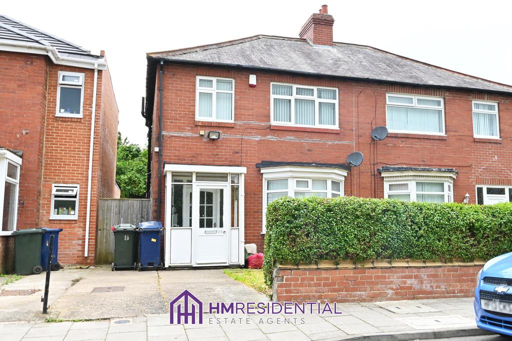 Baxter Ave, Fenham NE4 3 bed semi-detached house - £1,295 pcm (£299 pw)