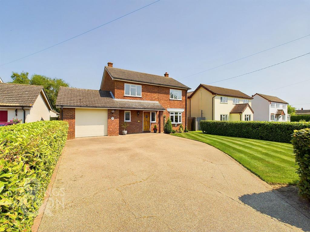 Sneath Road, Aslacton, Norwich 4 bed detached house - £460,000