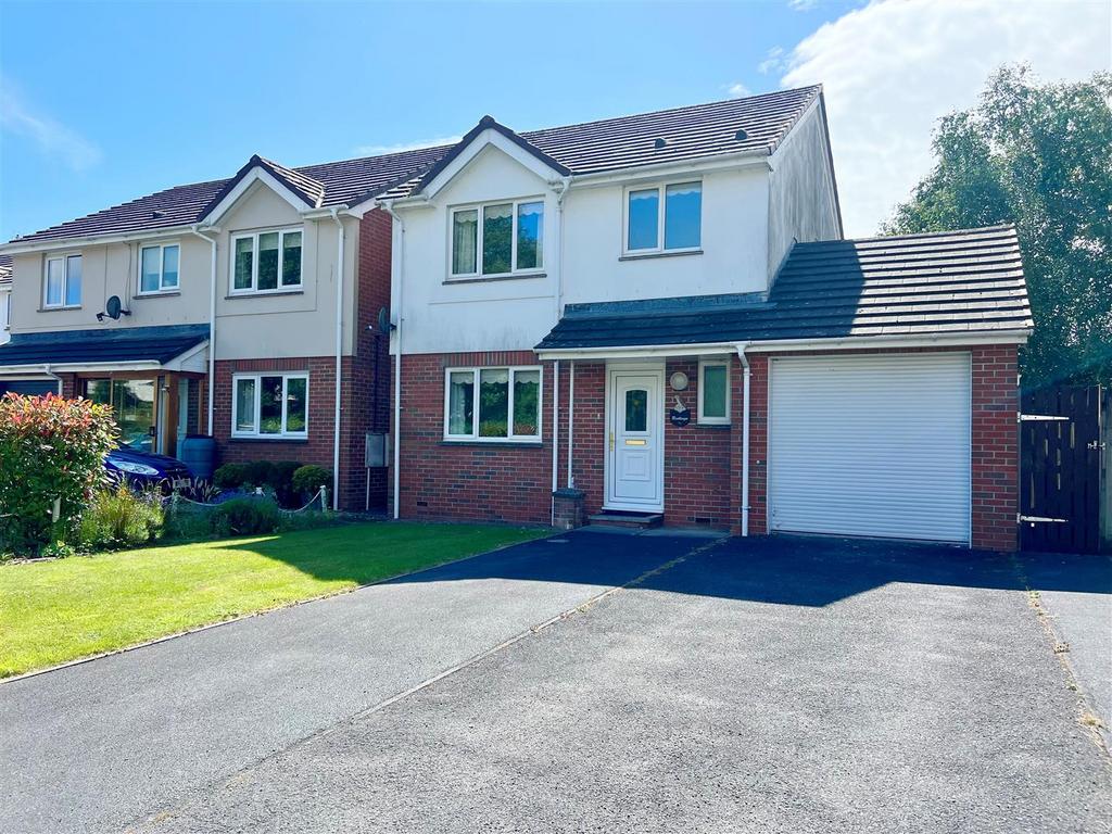 Youings Drive, Barnstaple 3 bed detached house - £375,000