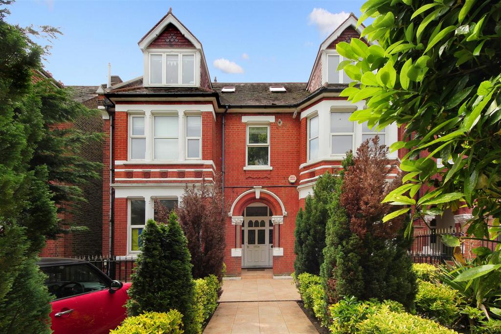 Creffield Road, W5 1 bed flat - £1,846 pcm (£426 pw)