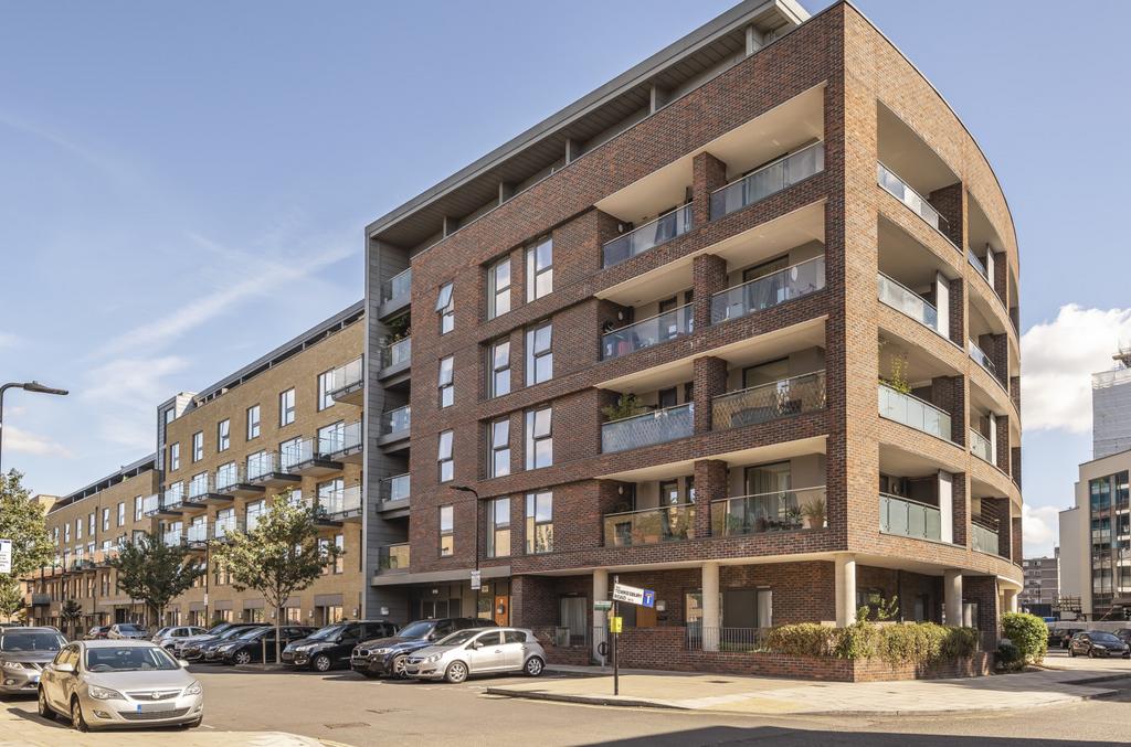 Ashmead House, Tewkesbury Road... 1 bed apartment for sale - £132,000