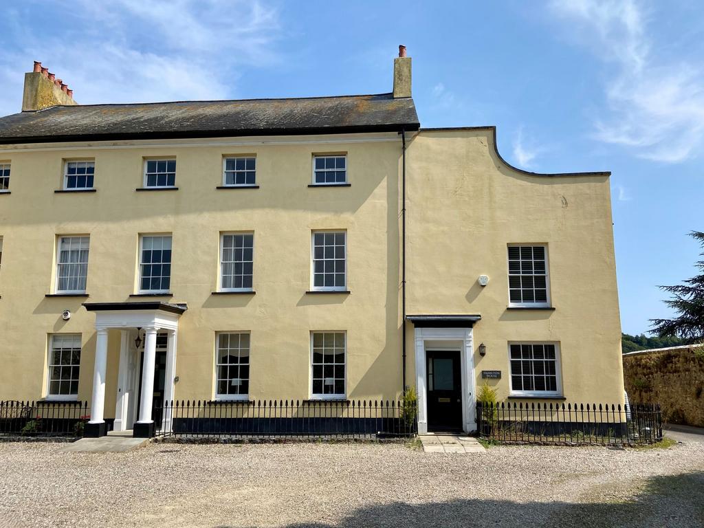 Fore Street, Chudleigh, TQ13 5 bed terraced house for sale - £800,000