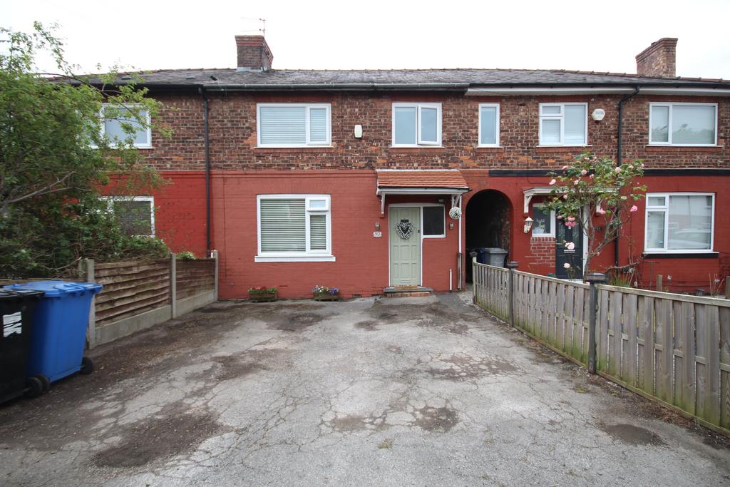 Gorse Cresent, Stretford, M32 0UG 3 bed terraced house - £285,000
