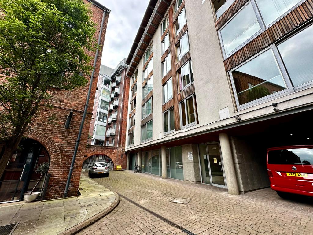 Timble Beck, Neptune Street, Leeds, LS9 1 bed flat - £895 pcm (£207 pw)