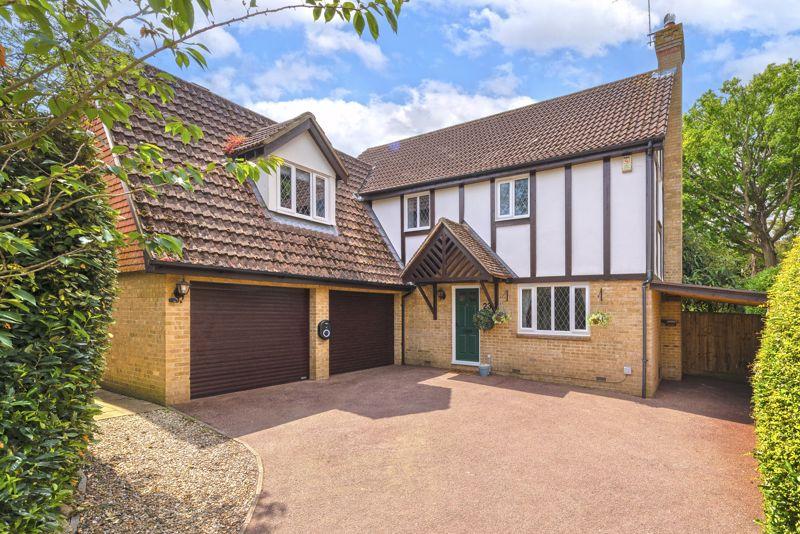Bickmore Way, Tonbridge, TN9 1ND 4 bed detached house - £1,000,000