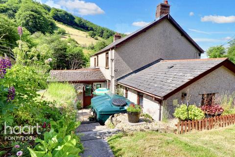 Houses for sale in Pontypool | OnTheMarket