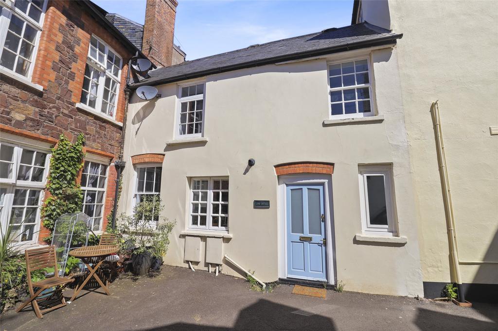 High Street, Wiveliscombe, Taunton... 2 bed house - £179,950