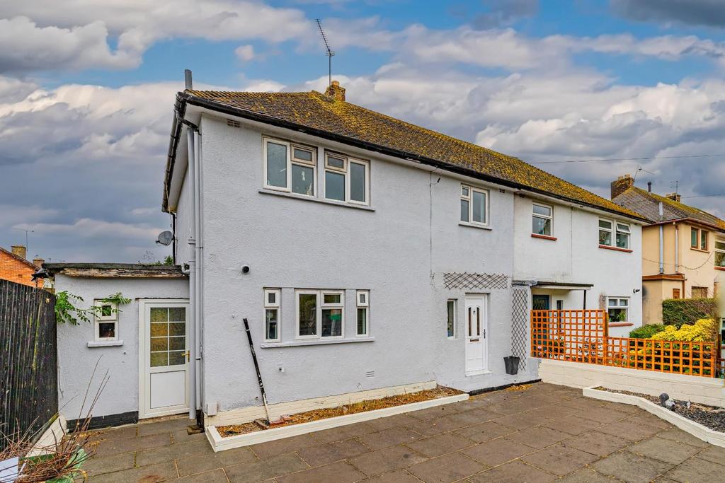 Fishguard Road, Cardiff CF14 3 bed semi-detached house - £280,000