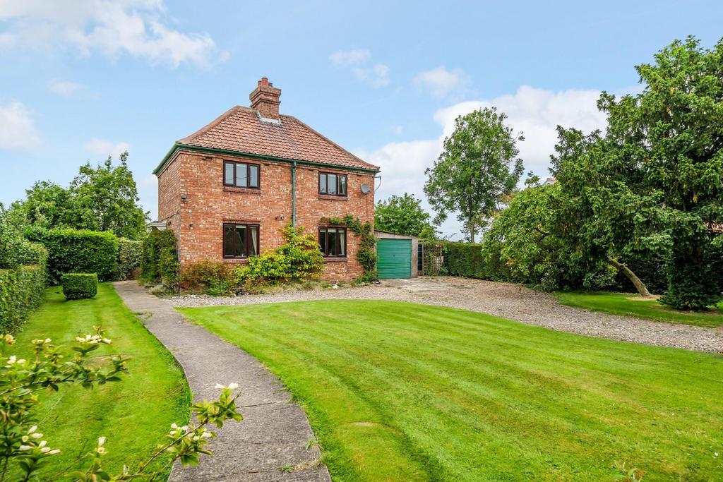 Spaldington, Goole 3 bed detached house for sale - £480,000