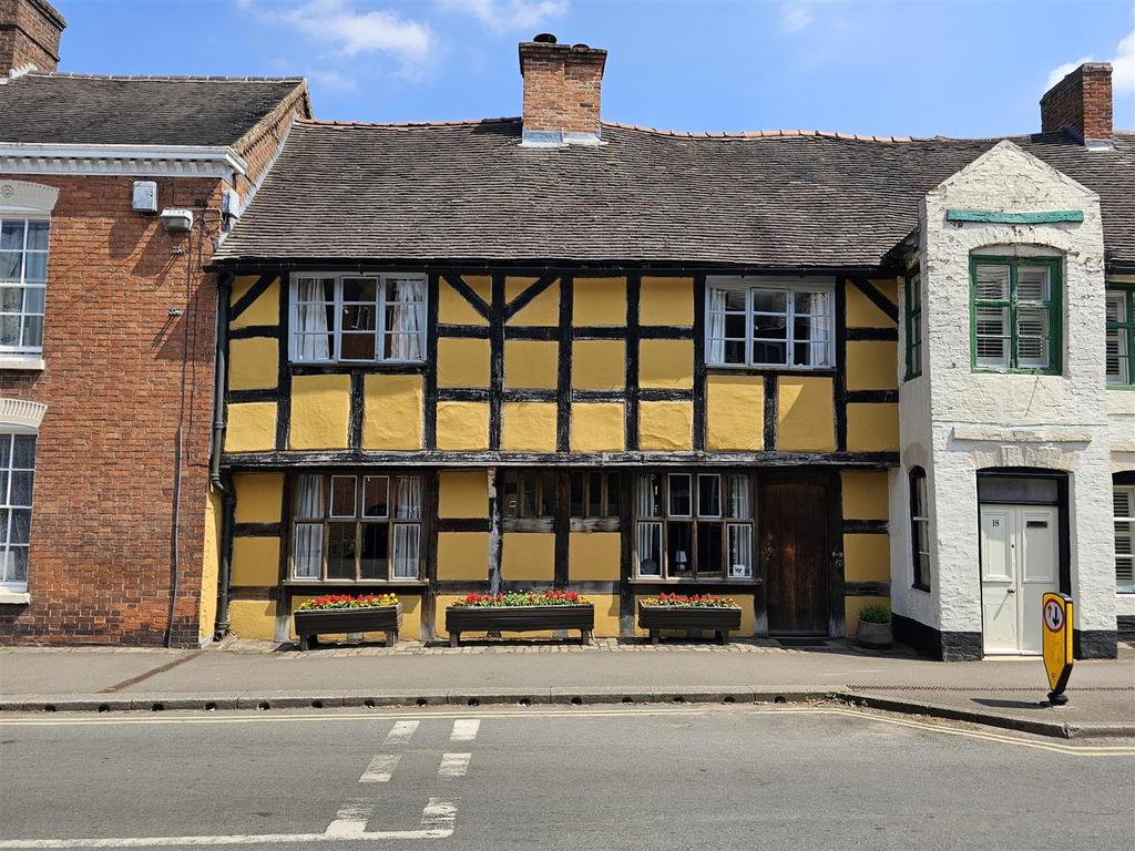High Street, Kinver 4 bed house - £595,000