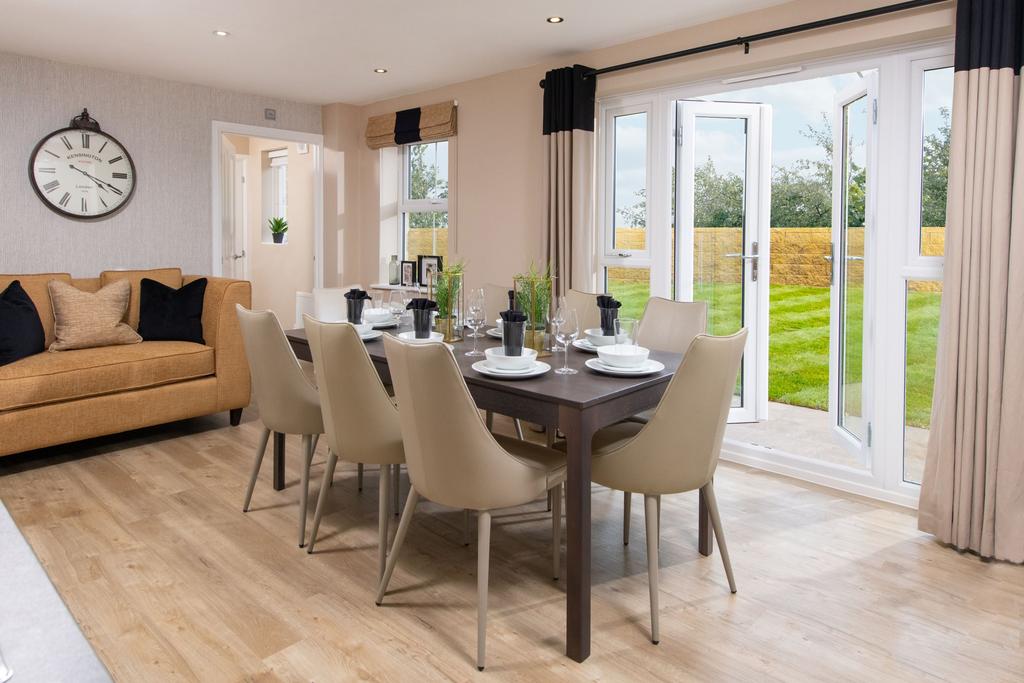 Halton at Mortimer Park Long Lane... 4 bed detached house - £323,000