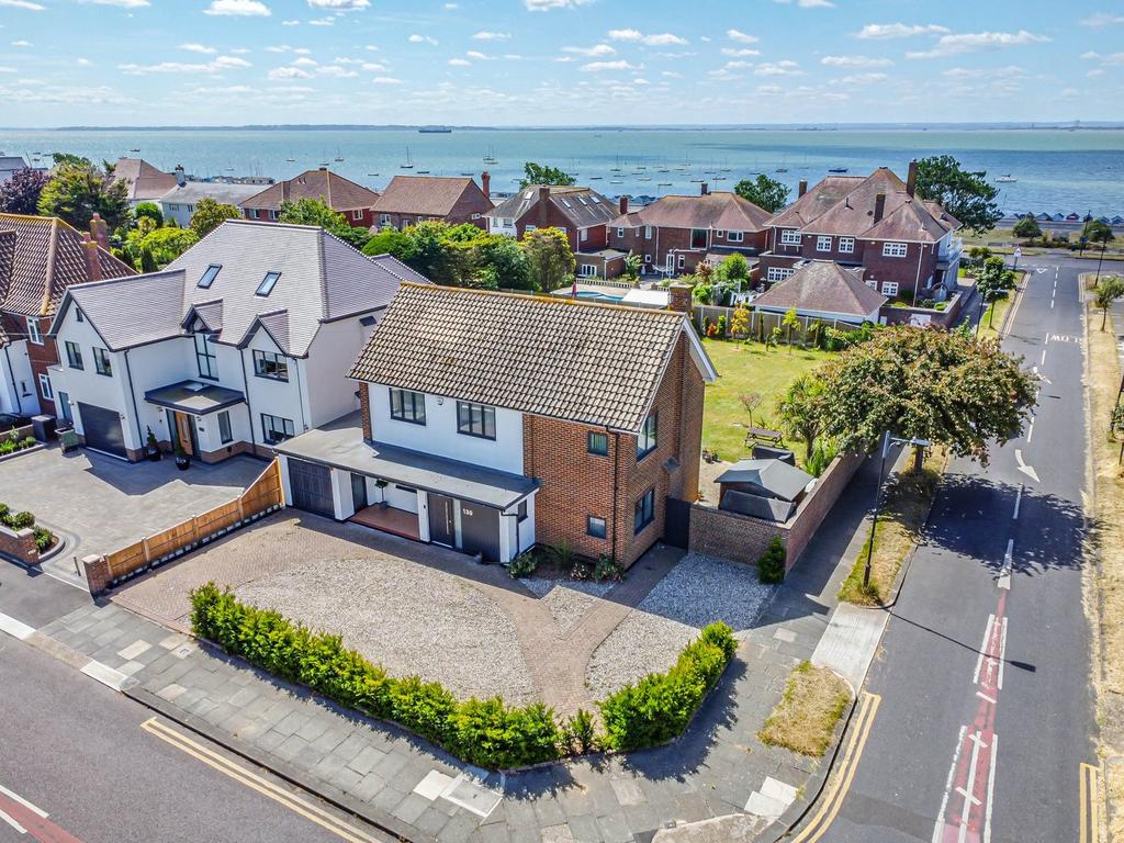 Burges Road, Thorpe Bay SS1 4 bed detached house - £1,000,000