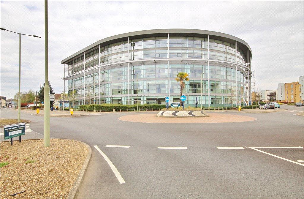 Station Road, Addlestone KT15 Studio - £1,029 pcm (£237 pw)