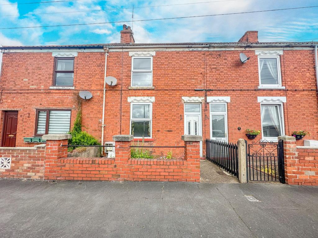 Aukland Villas, School Lane, New... 3 bed terraced house - £81,000