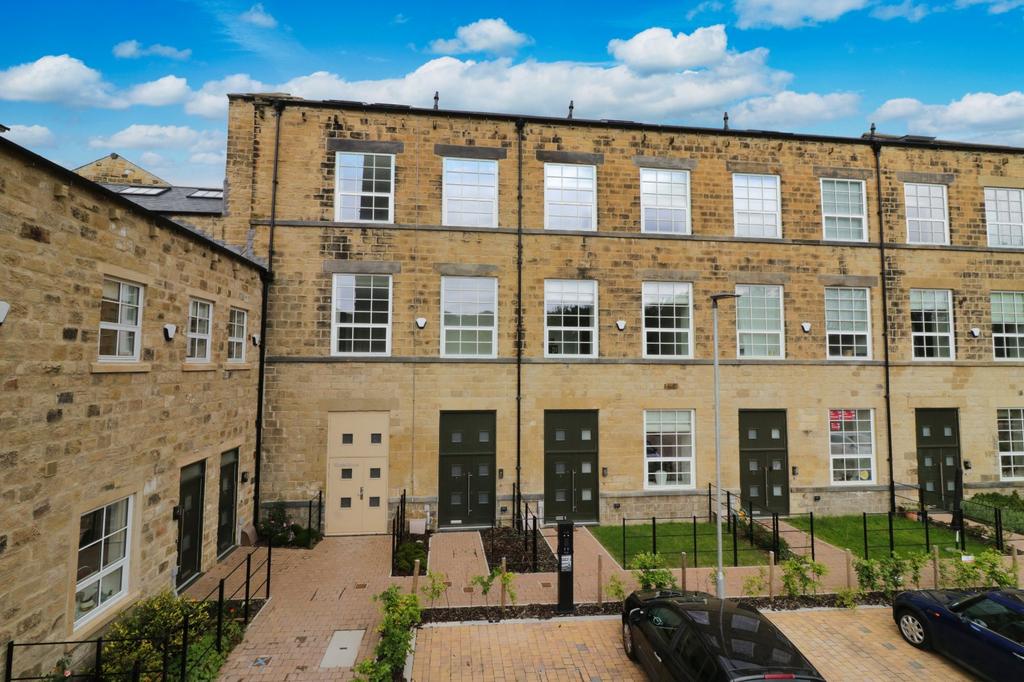 Stonebridge Vale, Leeds, West... 3 bed house - £1,400 pcm (£323 pw)
