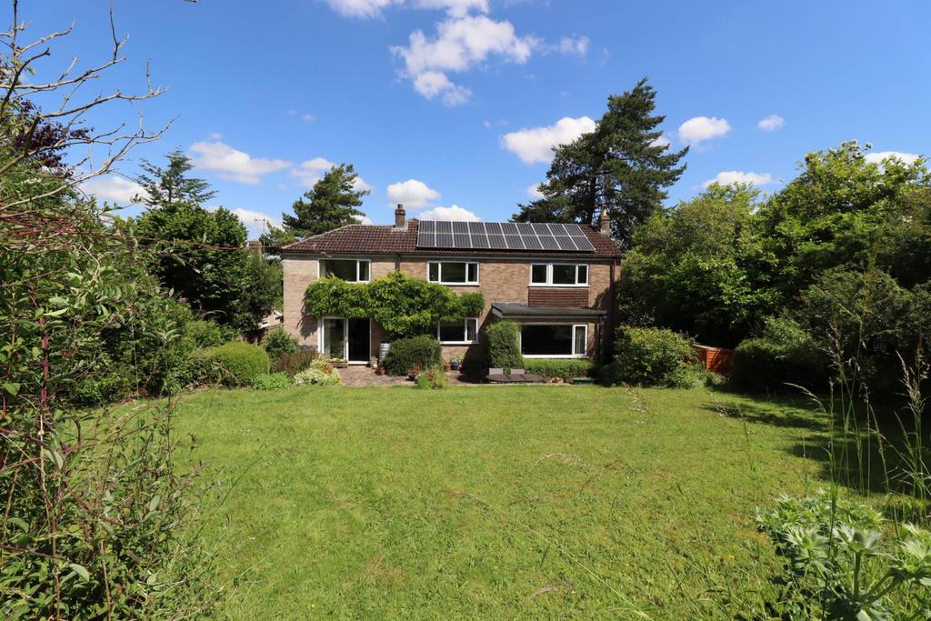 West Manton, Manton, Marlborough, SN8... 4 bed detached house - £875,000