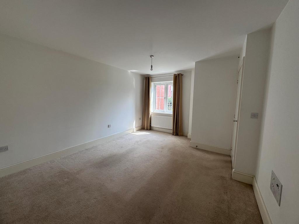 John Frear Drive, Syston LE7 3 bed semi-detached house to rent - £1,125 ...