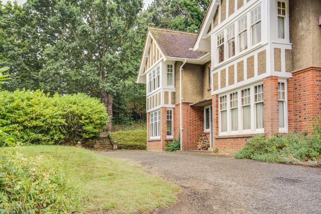 Ipswich Road, Woodbridge 3 bed semi-detached house - £799,950