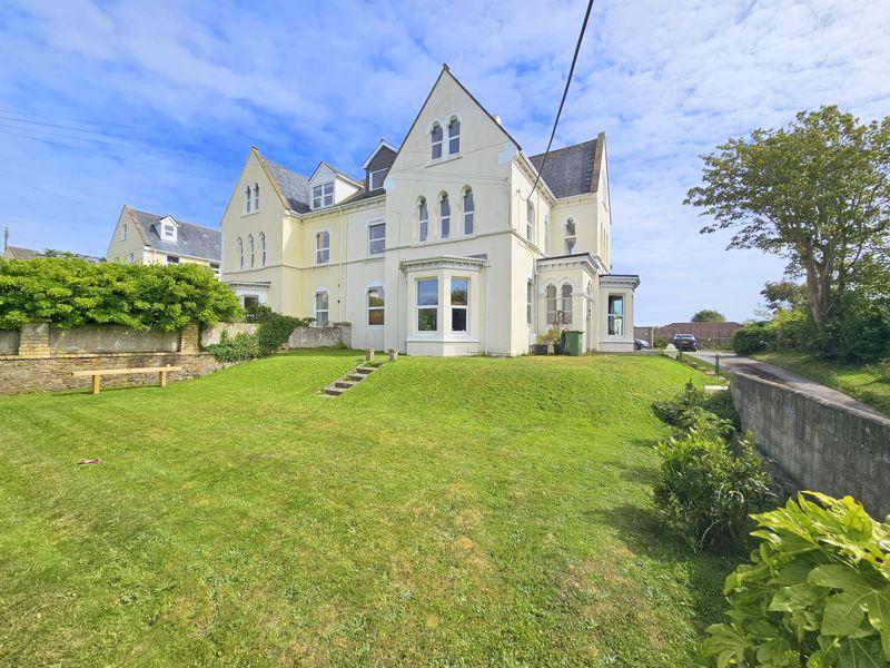 Bay View Road, Northam 1 bed apartment - £150,000