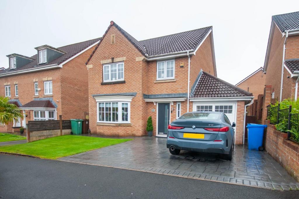 Dingle Close, Manchester M26 4 bed detached house - £425,000