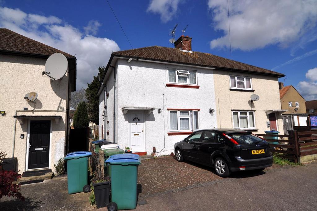 Rosebriar Walk, Watford WD24 2 bed maisonette - £269,950
