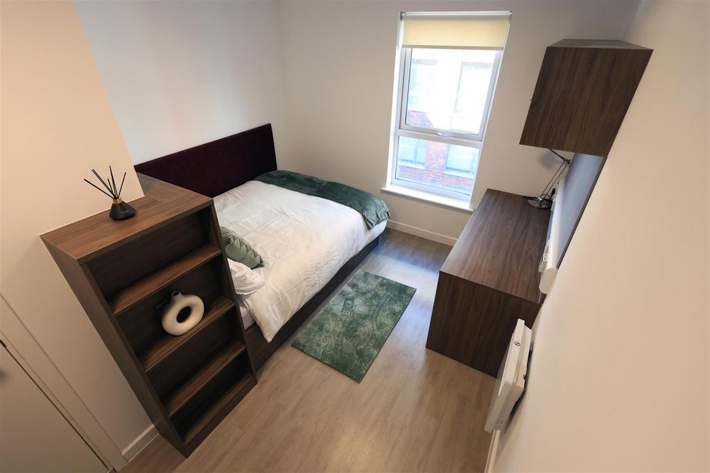 Prince Edwin Street, Liverpool L5 1 bed in a flat share to rent - £585 ...