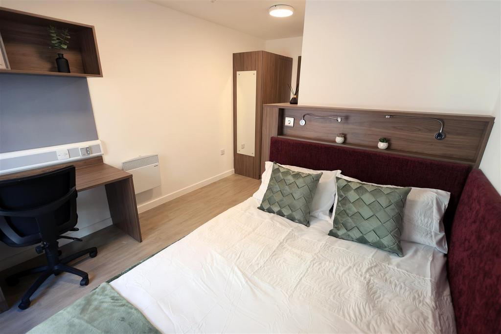 Prince Edwin Street, Liverpool L5 1 bed in a flat share to rent - £585 ...