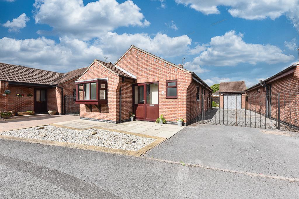 Massey Close Burton Joyce Nottingham 3 Bed Bungalow £325 000