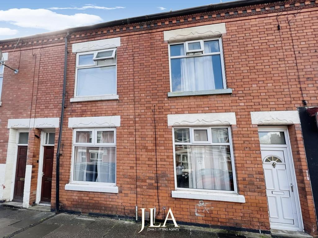 Leicester LE3 3 bed terraced house - £1,100 pcm (£254 pw)