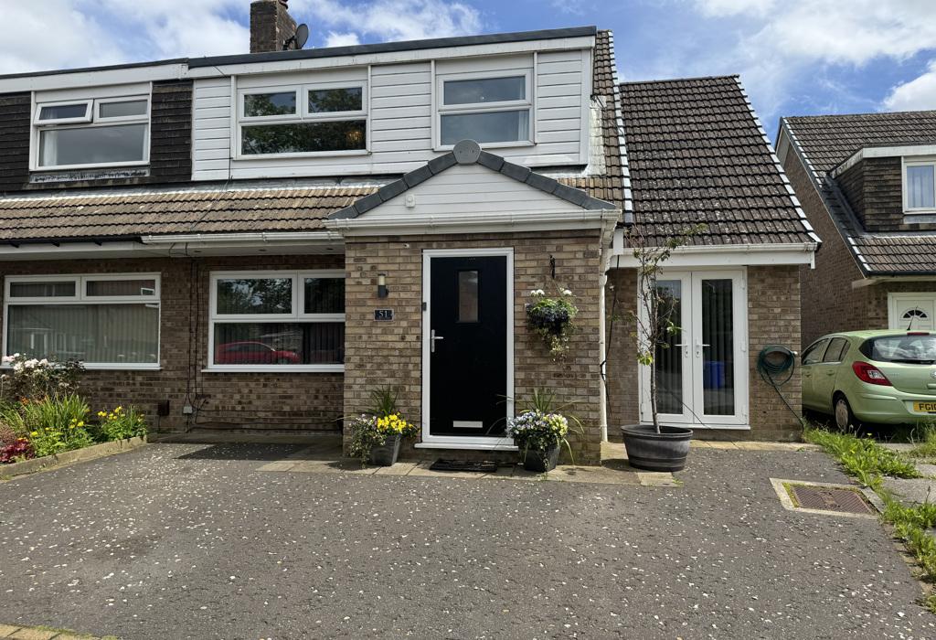 Countess Way, Euxton 4 bed semi-detached house - £280,000