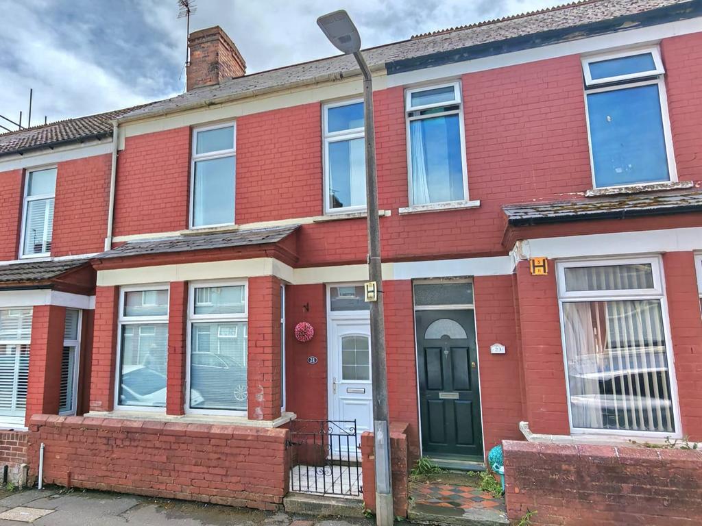 Castle Street 2 bed terraced house - £228,000