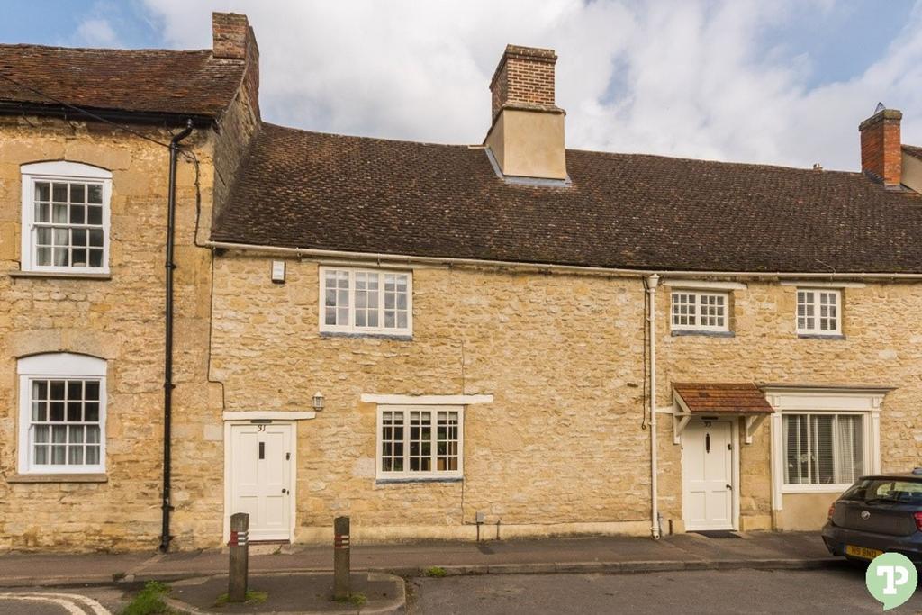 High Street, Wheatley, OX33 2 bed terraced house - £1,500 pcm (£346 pw)