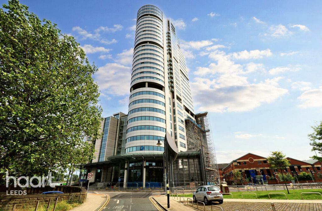 Water Lane, Leeds 1 bed apartment - £115,000