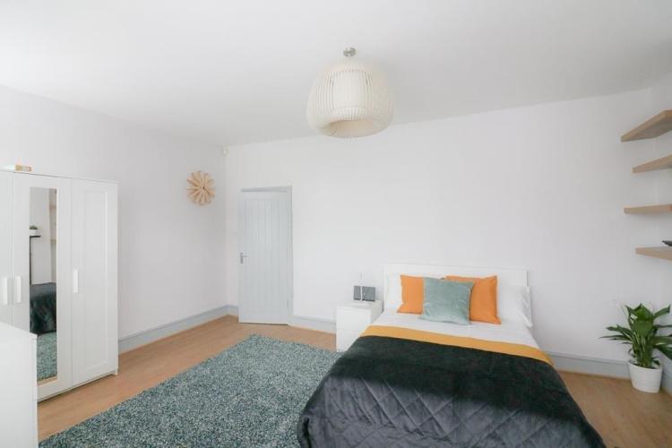 Beechfield Road London SE6 Apartment to rent - £945 pcm (£218 pw)