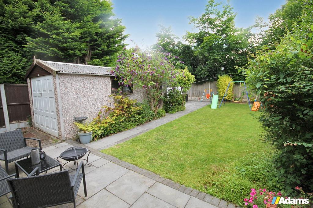 Coroners Lane, Farnworth, Widnes 3 bed semi-detached house - £335,000
