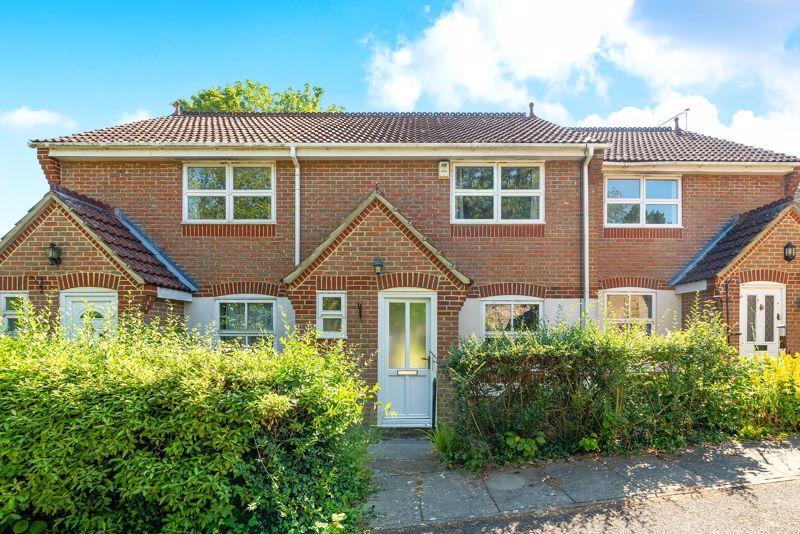 Joyce Close, Cranbrook 2 bed terraced house - £325,000