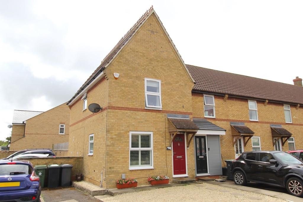 Arran Close, Sandy 3 bed end of terrace house - £289,950