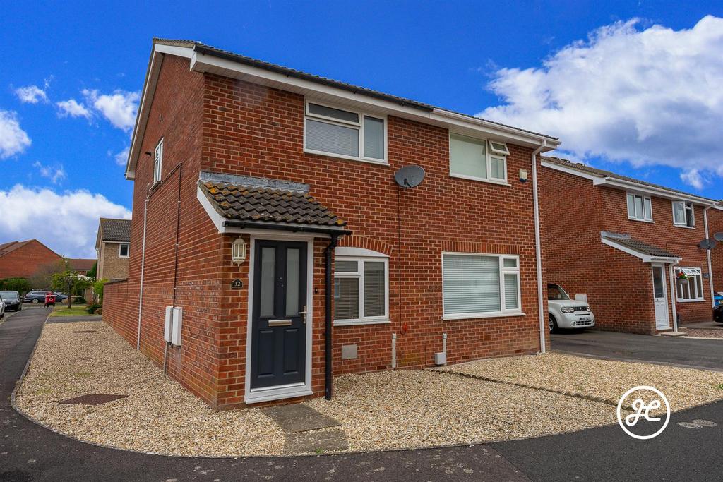 Carlton Drive, Bridgwater 2 bed semi-detached house for sale - £190,000