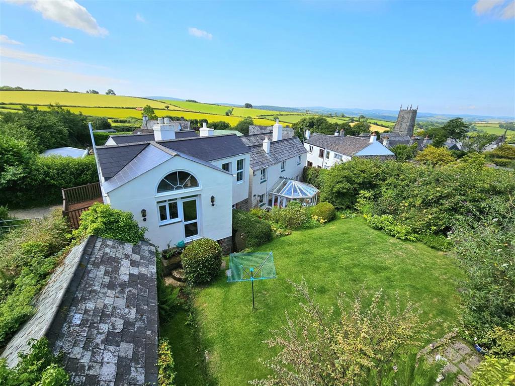The Village, Milton Abbot, Tavistock 5 bed house - £560,000