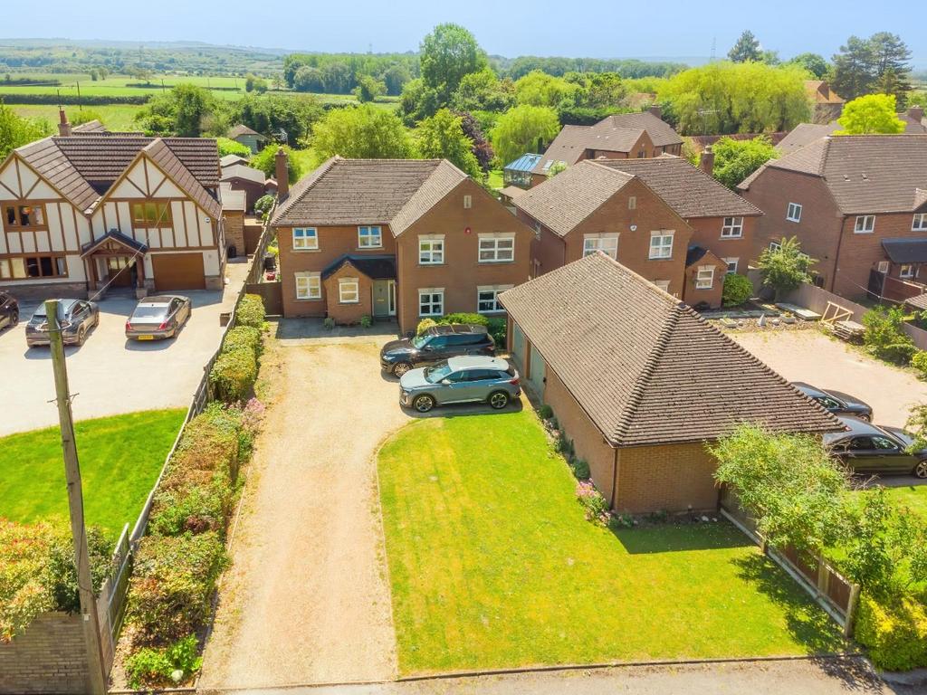 Stanbridge Road Tilsworth Leighton 5 Bed Detached House For Sale
