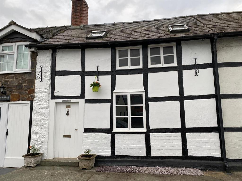 Meifod, Powys 2 bed terraced house - £700 pcm (£162 pw)