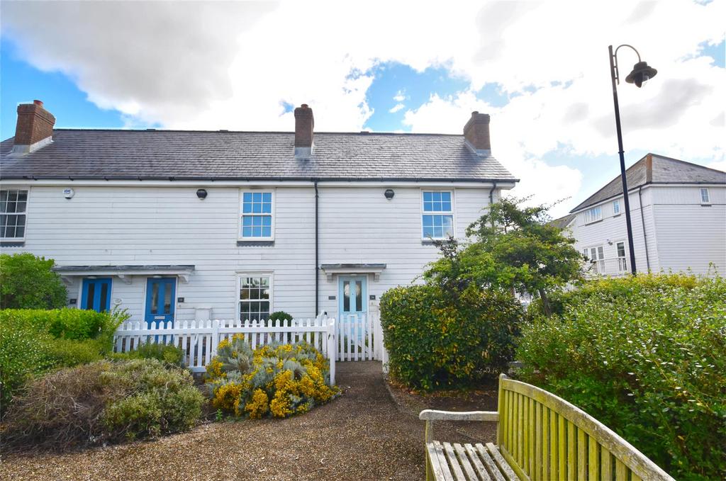 Whitesand Drive, Camber, Rye 2 bed end of terrace house for sale - £259,950