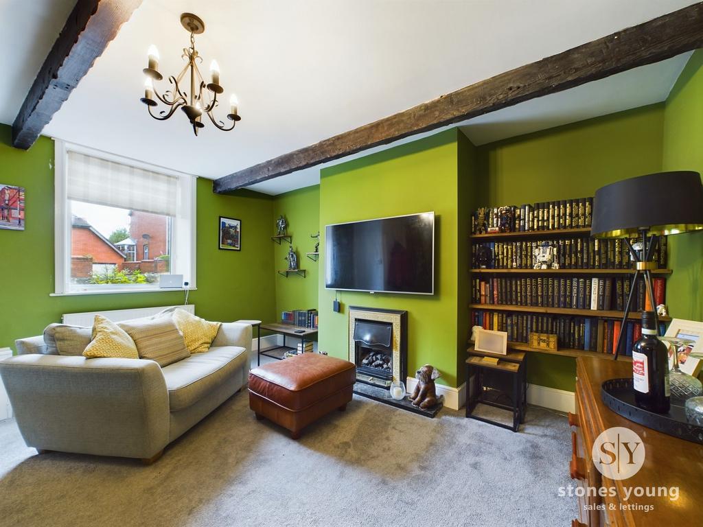 Revidge Road, Blackburn, BB2 2 bed terraced house - £99,950