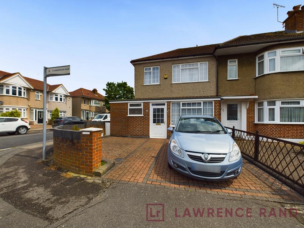 Flamborough Road, Ruislip, HA4 3 bed end of terrace house - £500,000