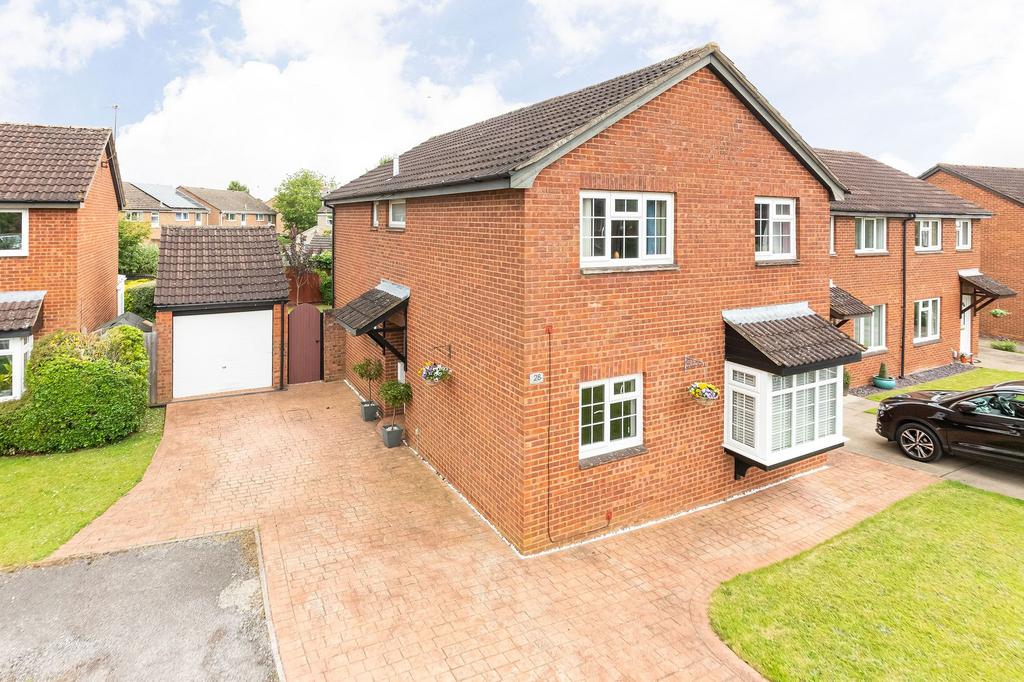 Norris Close, Abingdon OX14 4 bed detached house - £525,000