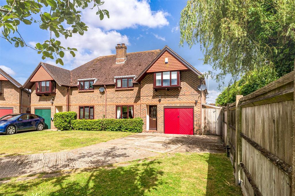 Little Gables, Worthing, West Sussex... 3 bed semi-detached house - £ ...