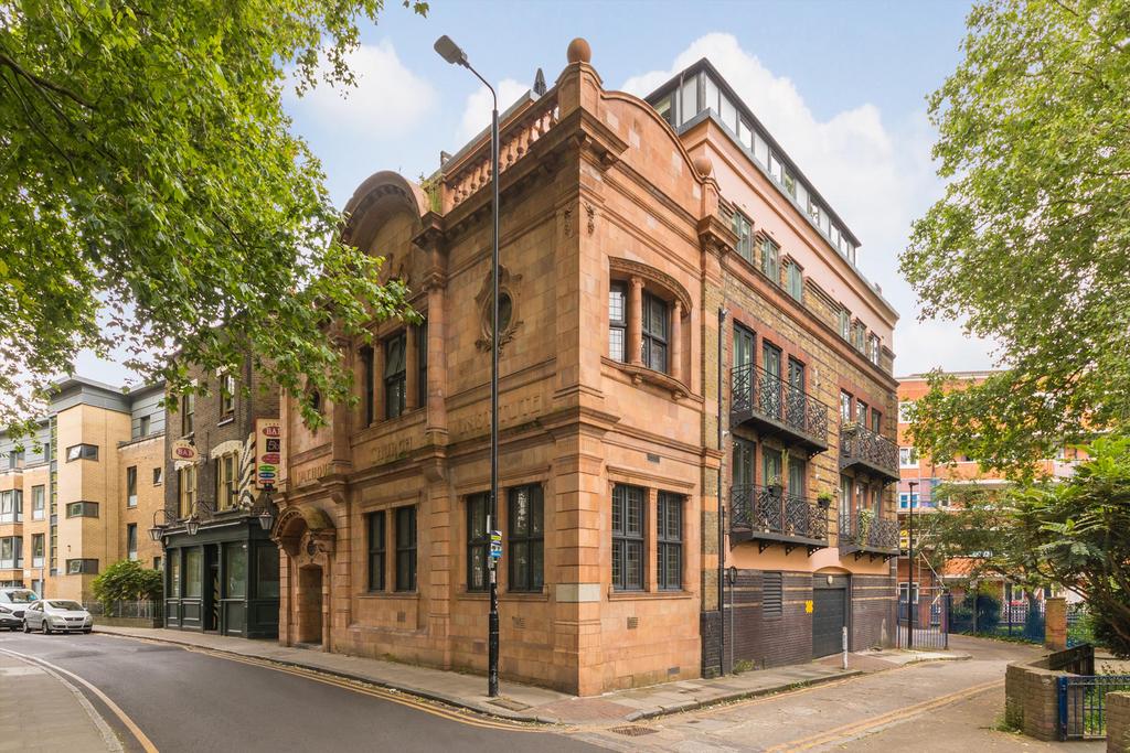 Three Colt Street, London, E14 2 bed apartment - £600,000