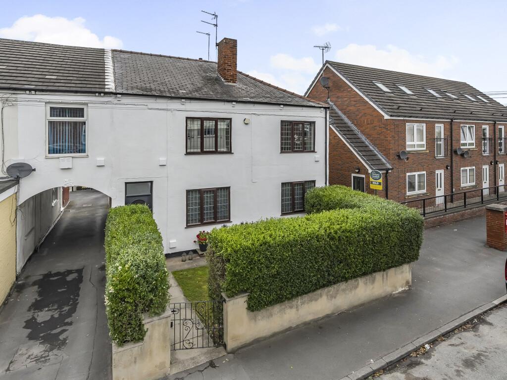Church Road, Normanton, West Yorkshire 3 bed end of terrace house for ...